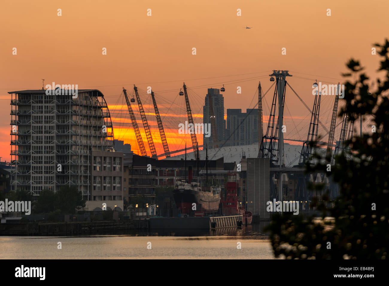 Emirates Air Line cable car at sunset crossing the Millennium Dome, now ...