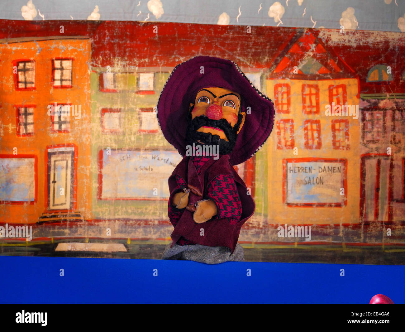 Puppet theatre hi-res stock photography and images - Alamy