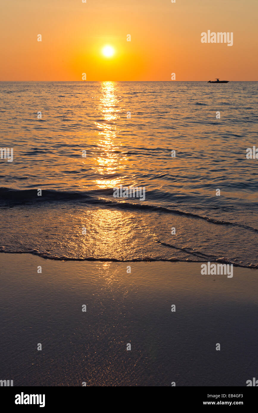 Colorful dawn over the sea. Nature composition Stock Photo - Alamy