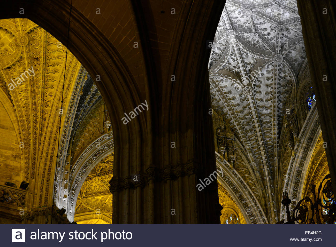 Gothic Tracery Stock Photos & Gothic Tracery Stock Images - Alamy