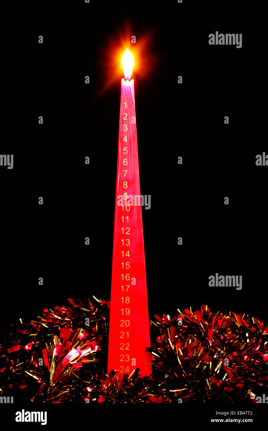 Advent candle countdown hi-res stock photography and images - Alamy