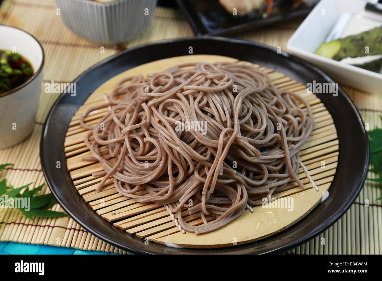 Zaru hi-res stock photography and images - Alamy