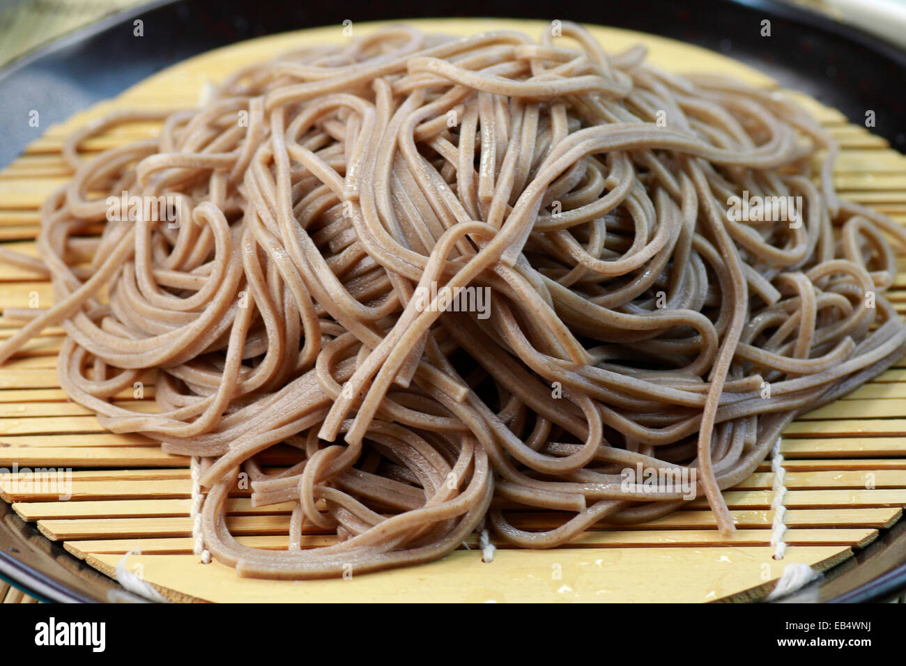 Zaru hi-res stock photography and images - Alamy