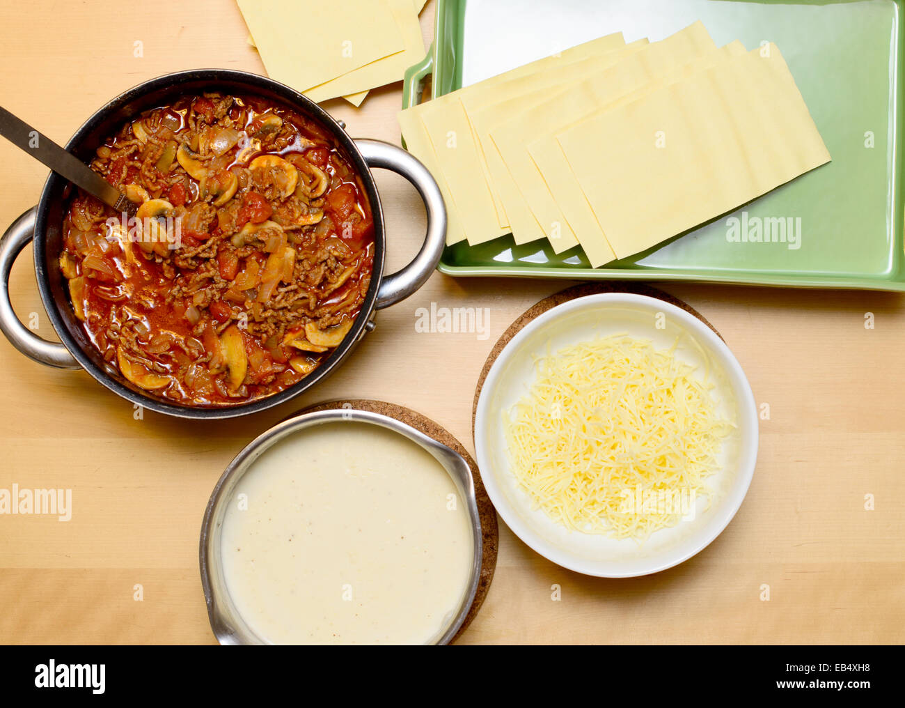 different ingredients for preparing lasagna Stock Photo - Alamy