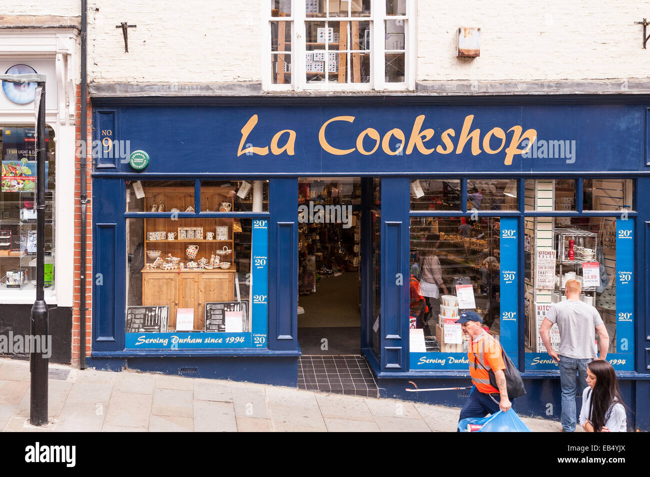 Cookshop hi-res stock photography and images - Alamy
