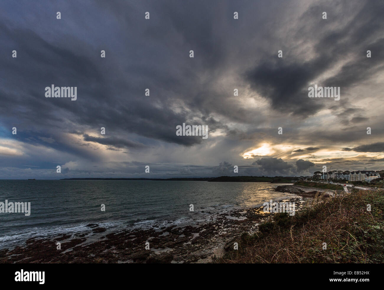 A moody sunset on Falmouth seafront, Cornwall Stock Photo - Alamy
