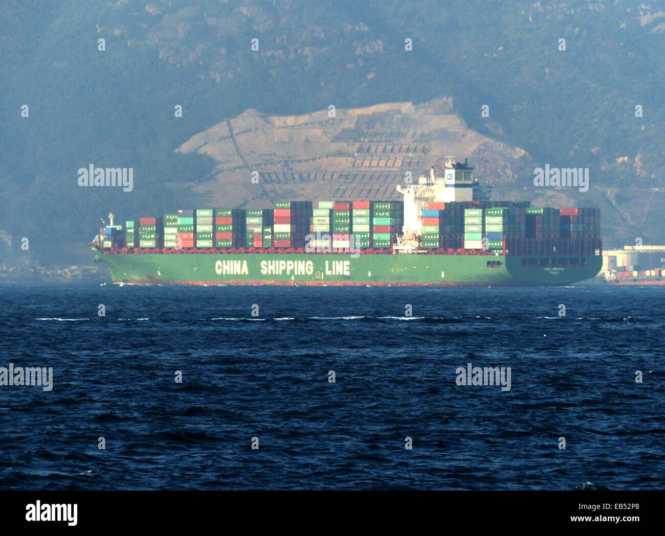 China shipping line hi-res stock photography and images - Alamy