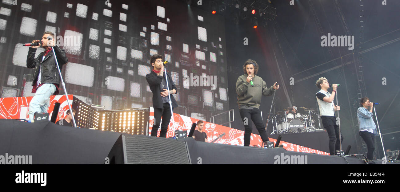Radio 1's Big Weekend Glasgow - Performances - Day 2 Featuring: One ...