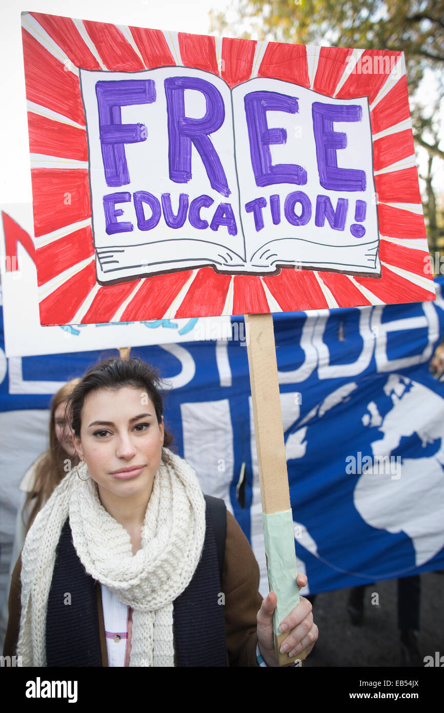 Free education hi-res stock photography and images - Alamy