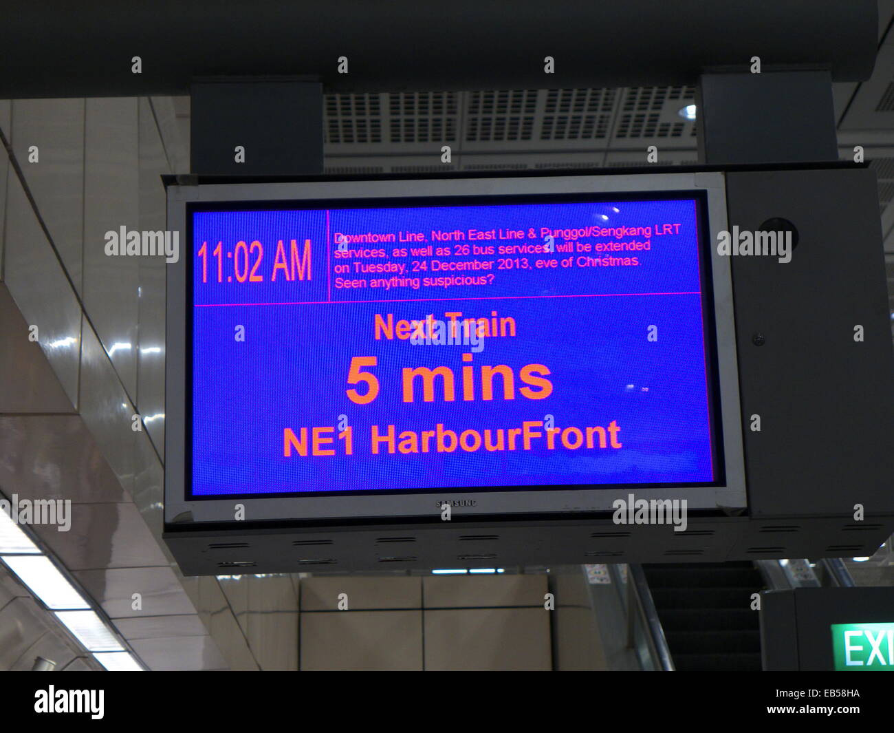 Mrt singapore sign hi-res stock photography and images - Alamy