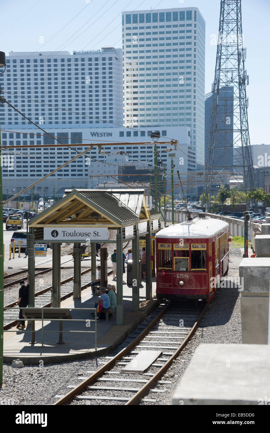 Riverfront streetcar line hi-res stock photography and images - Alamy