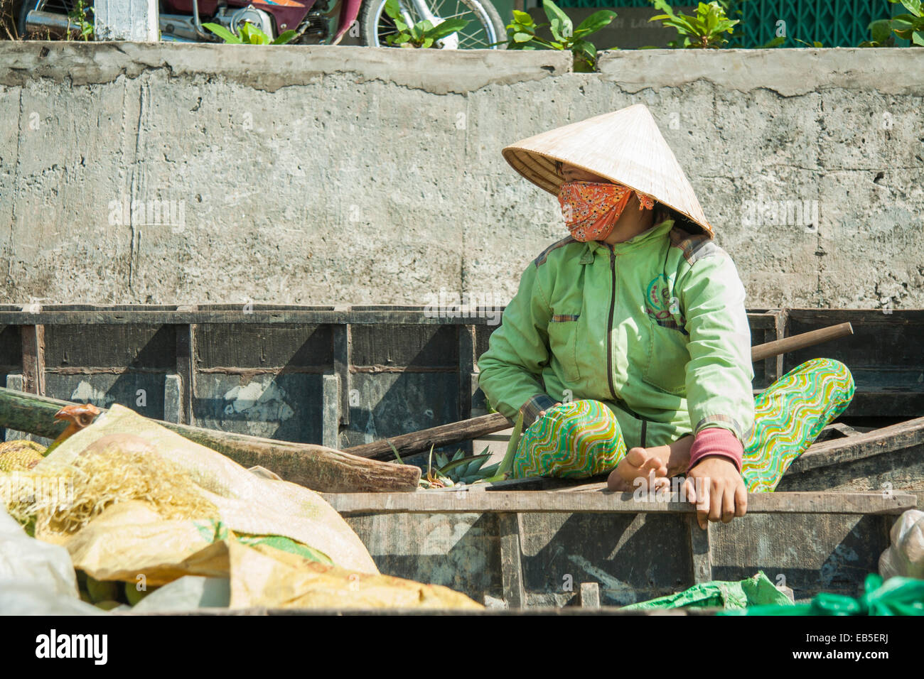 Water market South-East Asia Stock Photo - Alamy