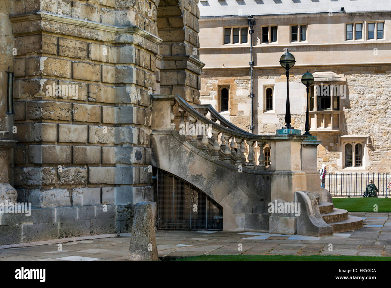 Radcliffe camera entrance hi-res stock photography and images - Alamy