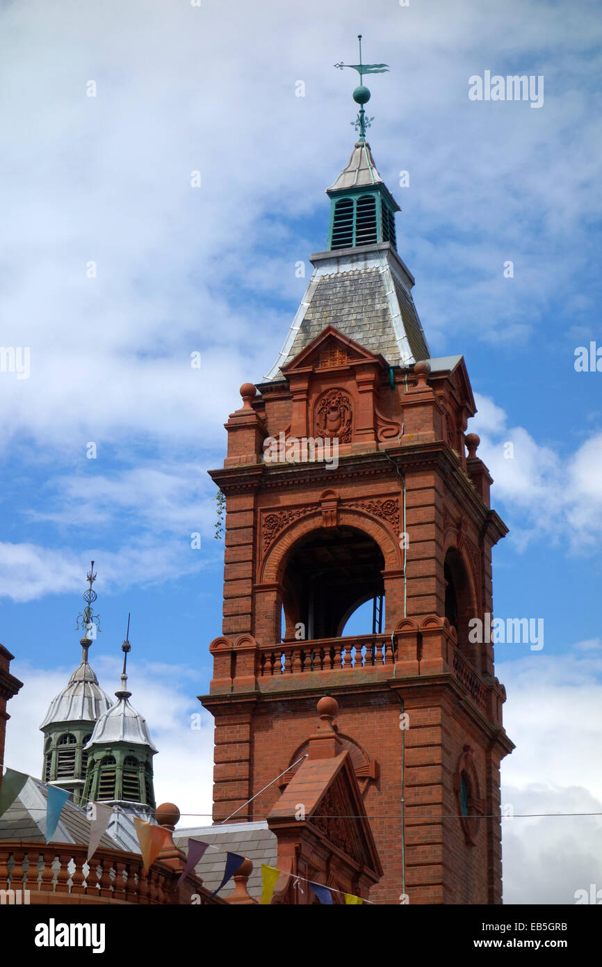 Stourbridge town centre hi-res stock photography and images - Alamy