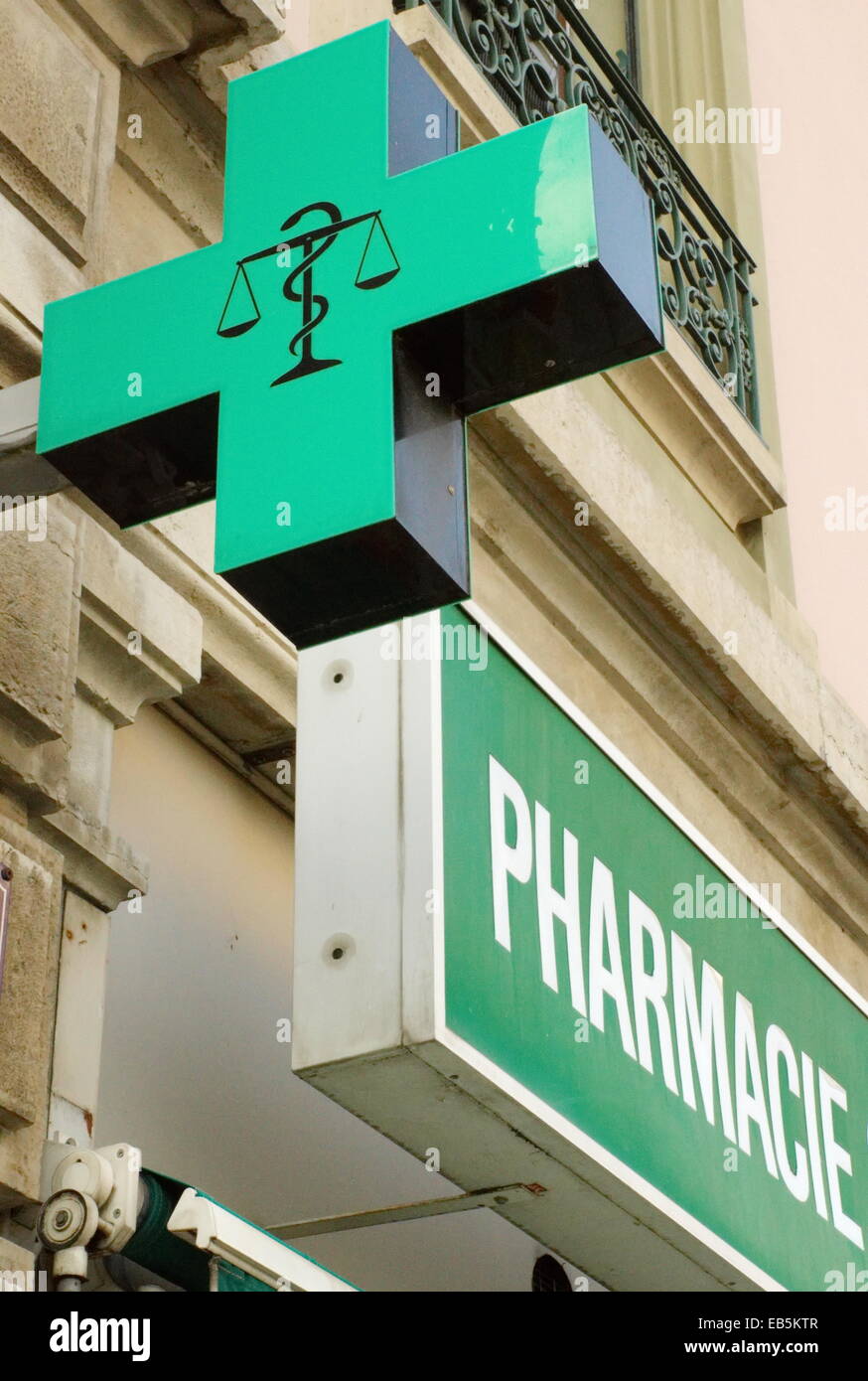 Pharmacy Symbol Stock Photos & Pharmacy Symbol Stock Images - Alamy