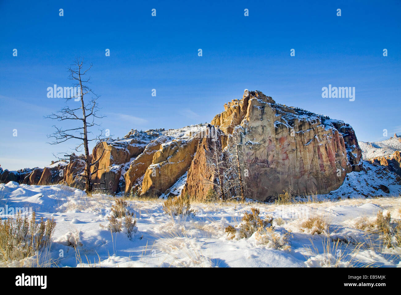 Smith rock state park hi-res stock photography and images - Alamy