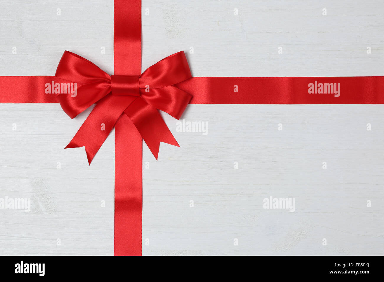 Present bow hi-res stock photography and images - Alamy