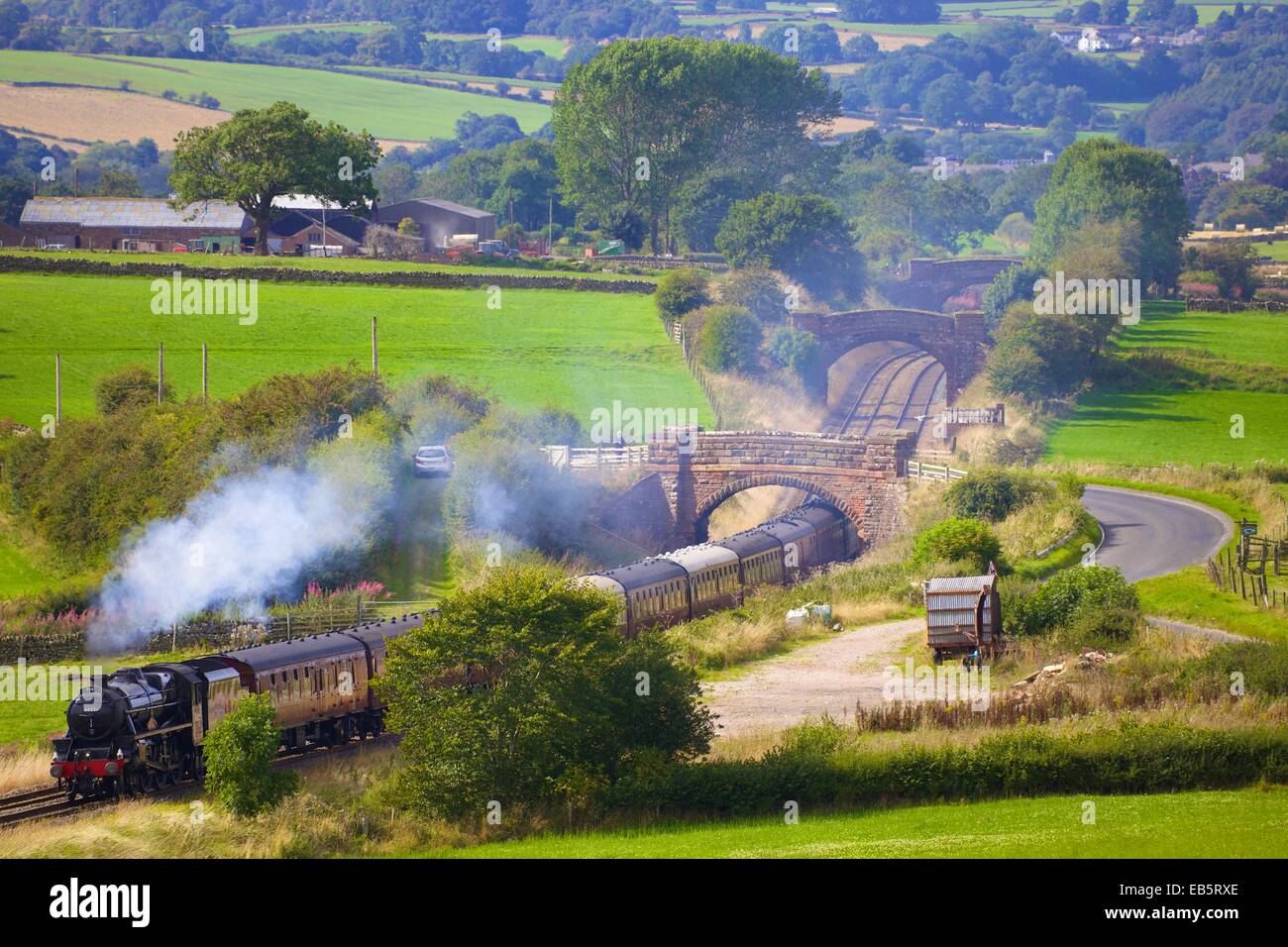 The Sherwood Forester steam train. High Barn Farm, Langwathby, Settle ...