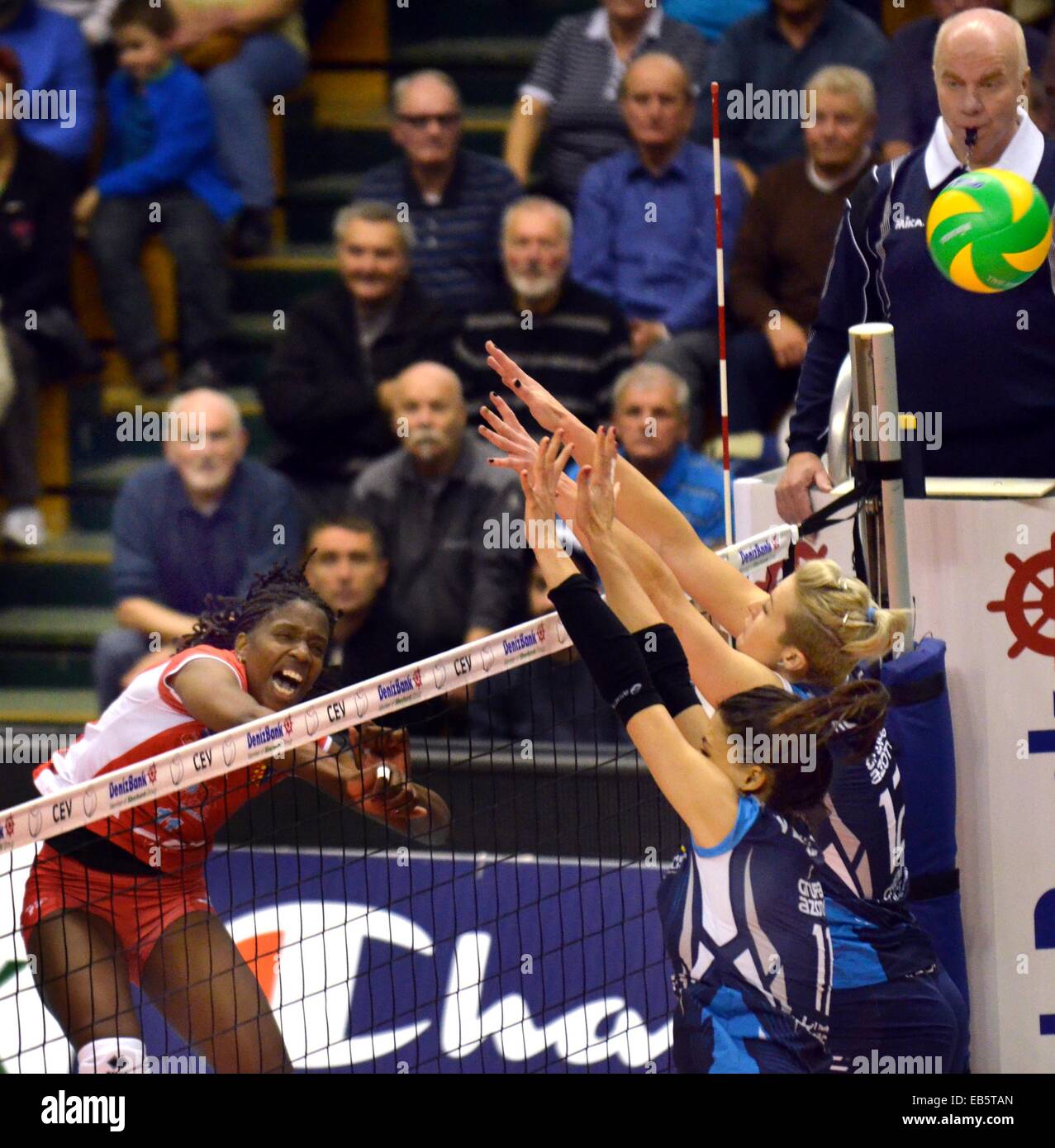 Liannes simon hi-res stock photography and images - Alamy