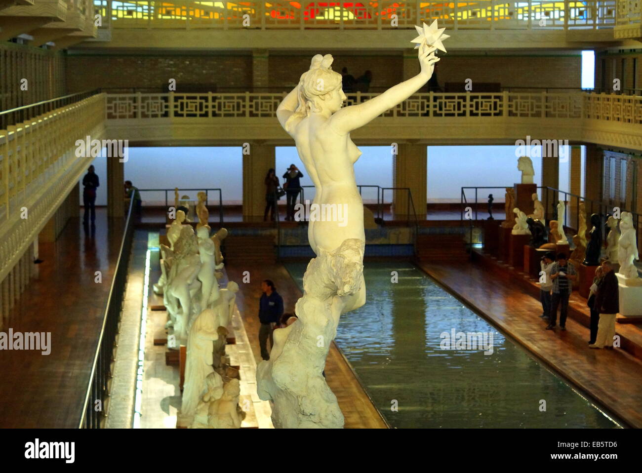 La Piscine Museum La Piscine (French for "the swimming pool") is a ...