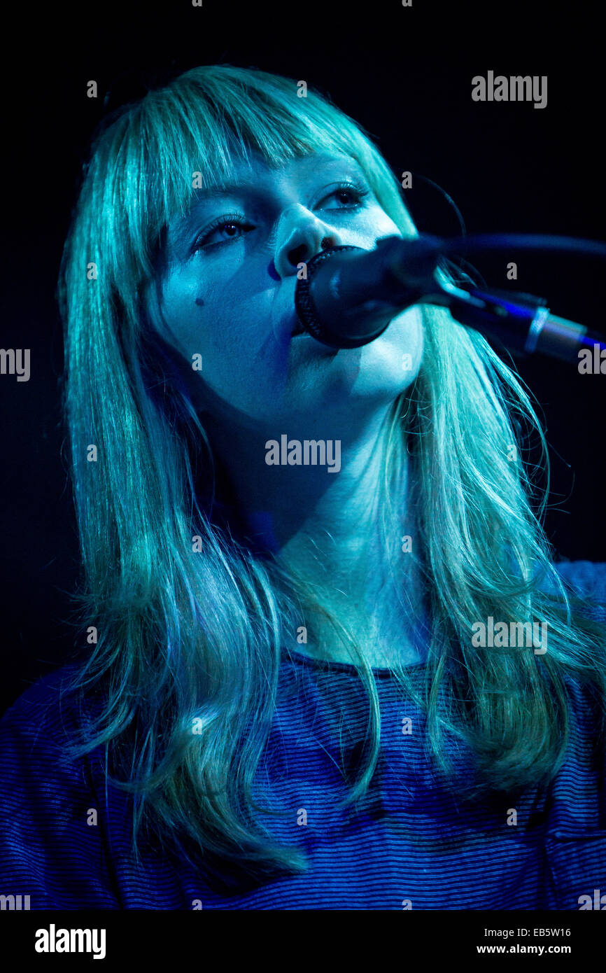 Singer lucy rose hi-res stock photography and images - Alamy