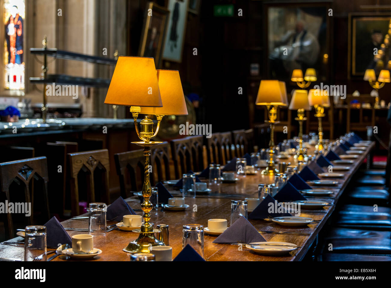 Christ church college dining hall hi-res stock photography and images ...