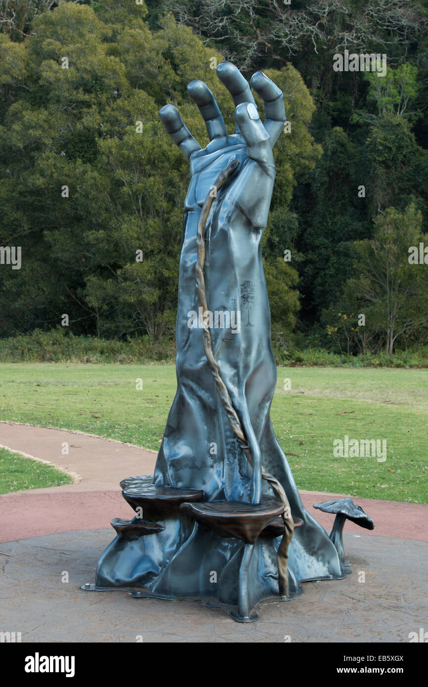 ‘Past history and future hope’ Sculpture by Luke and Kim Duff at ...