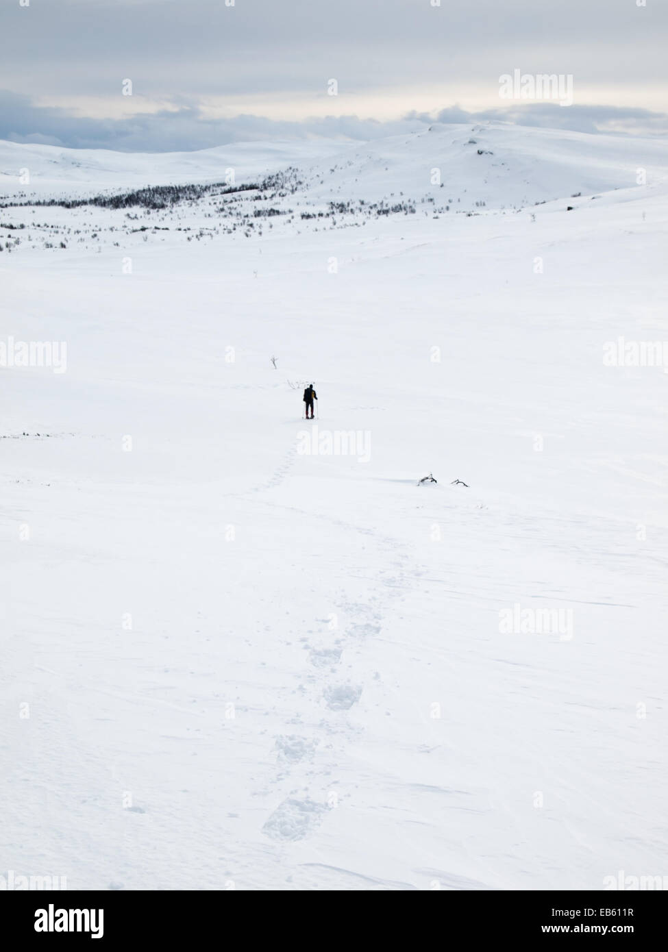 Man in distance hi-res stock photography and images - Alamy