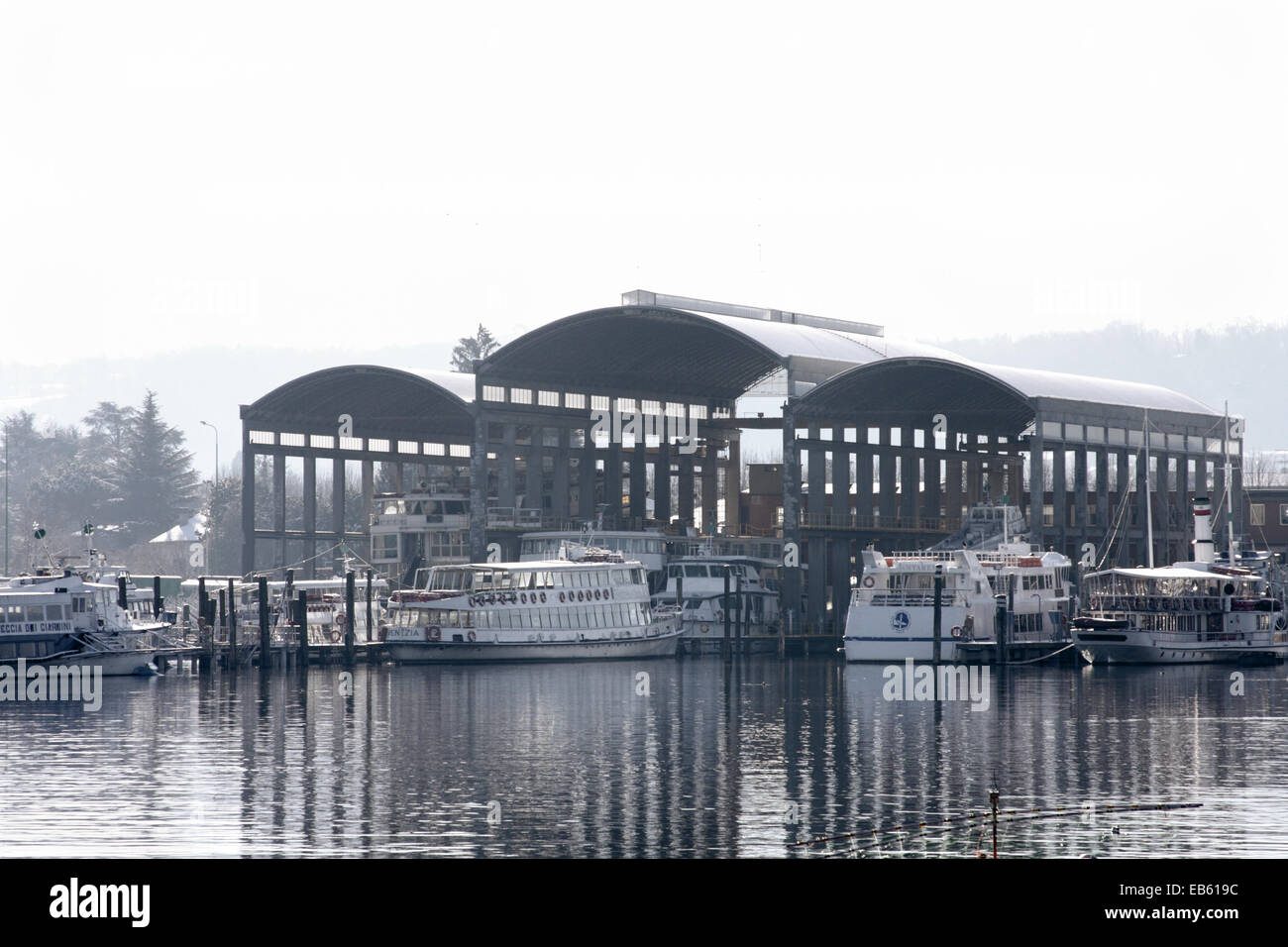 Small ferry boats hi-res stock photography and images - Alamy