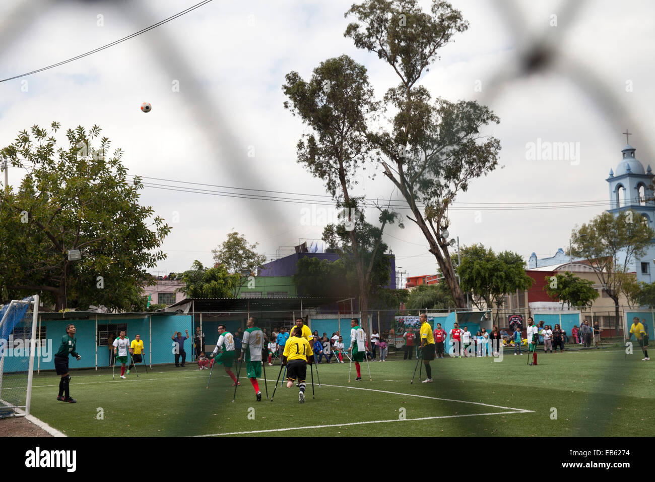 Disabled mexican man hi-res stock photography and images - Alamy