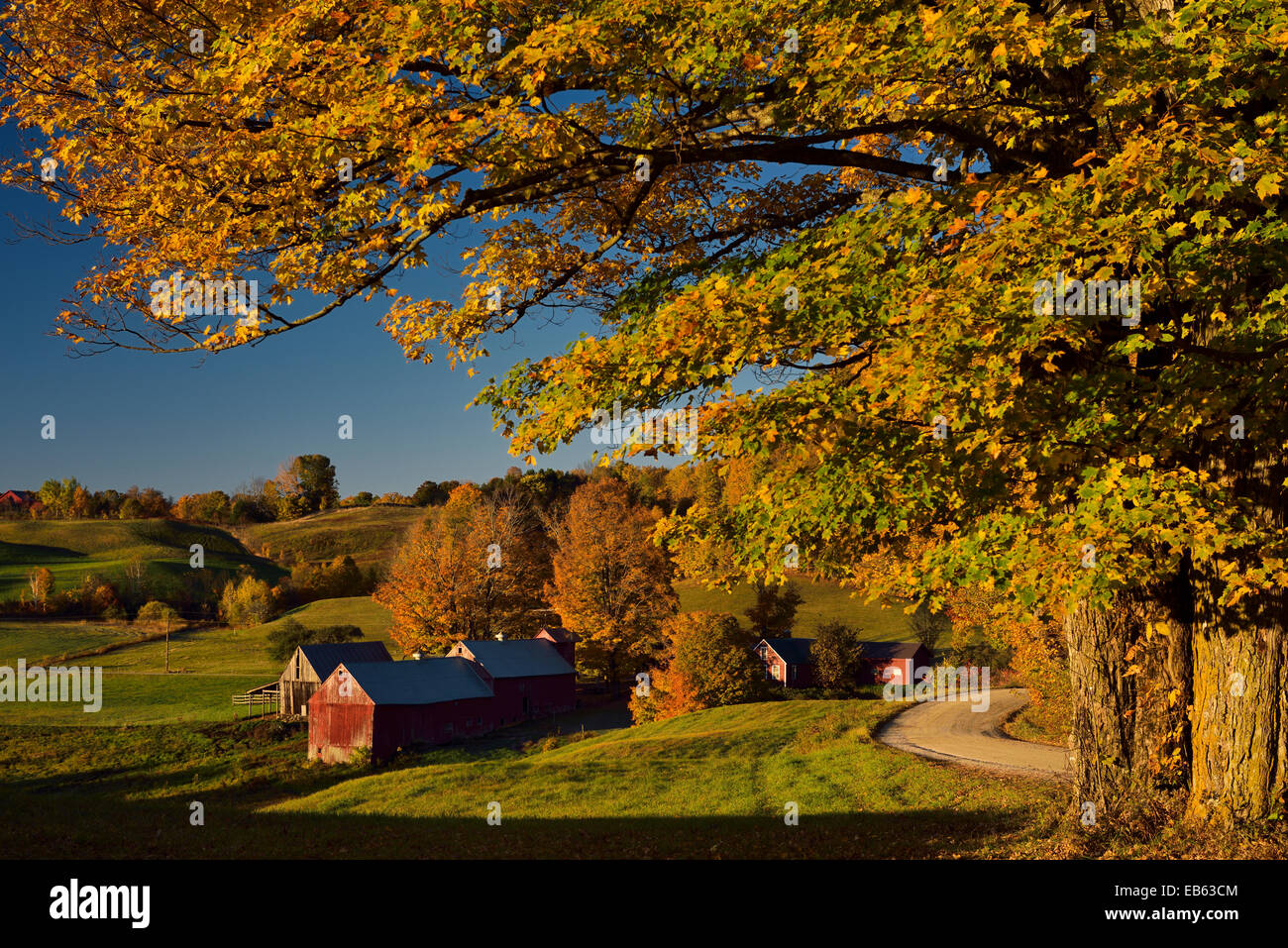 Old barns usa hi-res stock photography and images - Alamy