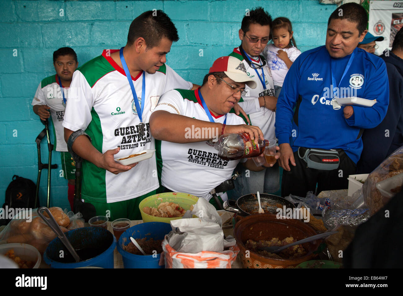 Disabled mexican man hi-res stock photography and images - Alamy