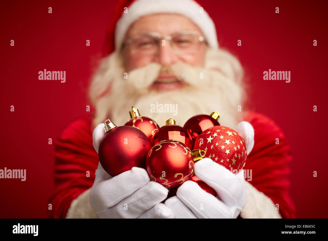 Showing new balls hi-res stock photography and images - Alamy