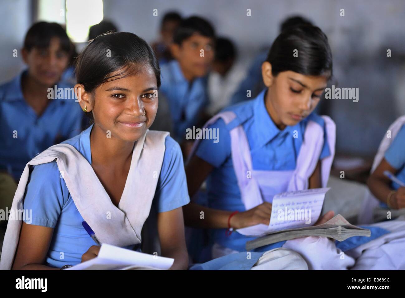 Indian school kids hi-res stock photography and images - Alamy