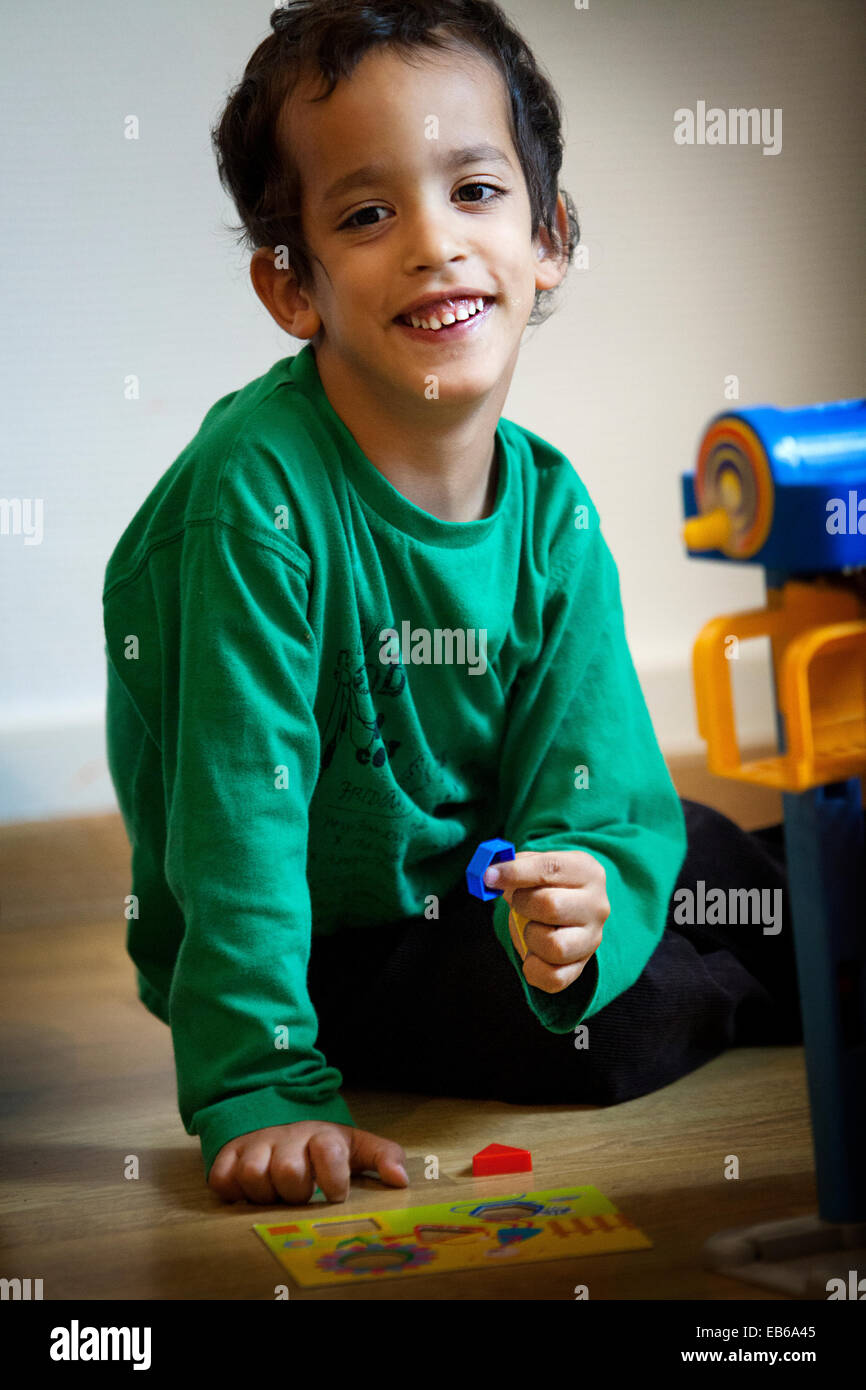 Child disabled fun hi-res stock photography and images - Alamy