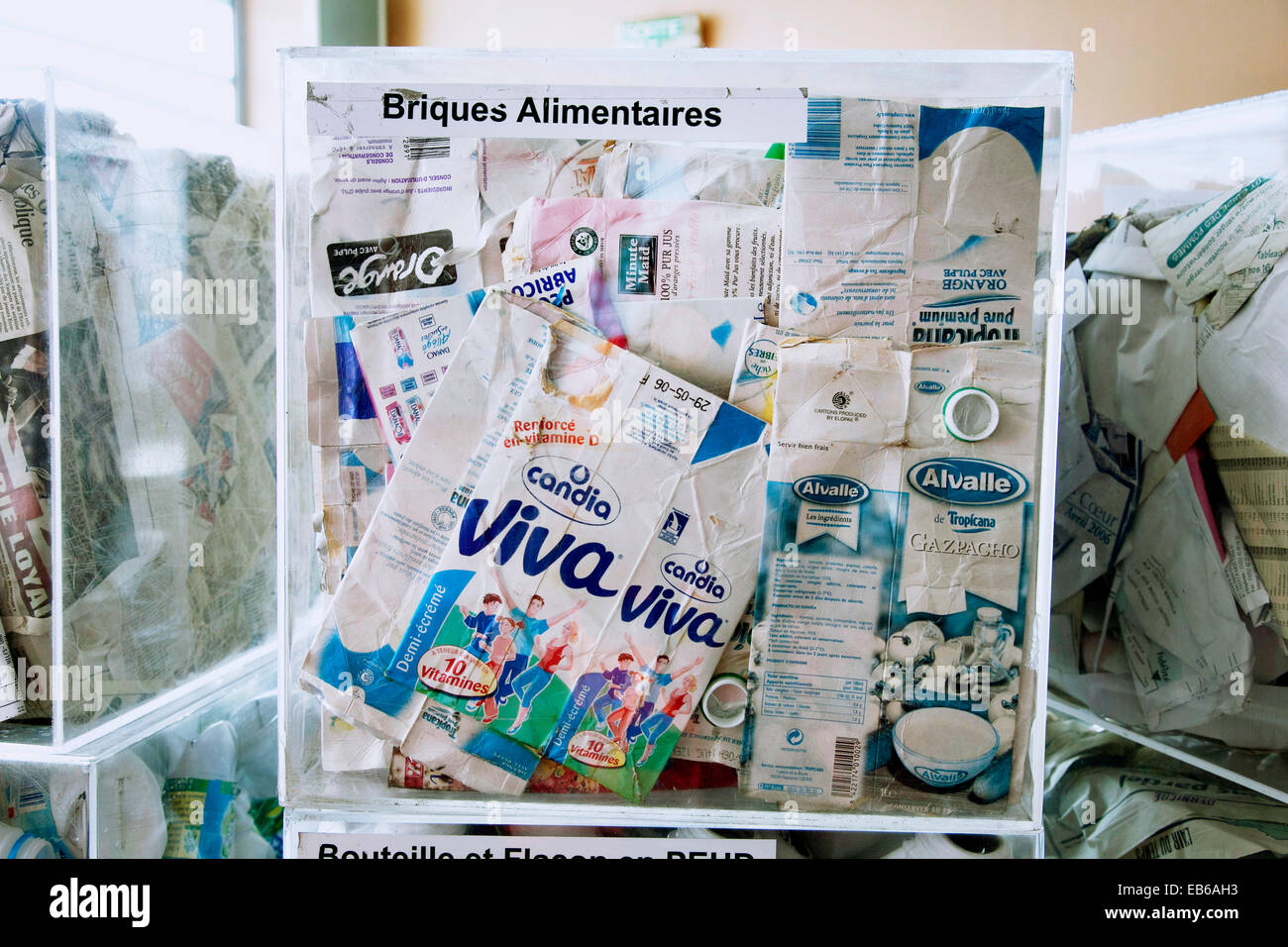 Recycling tips hi-res stock photography and images - Alamy