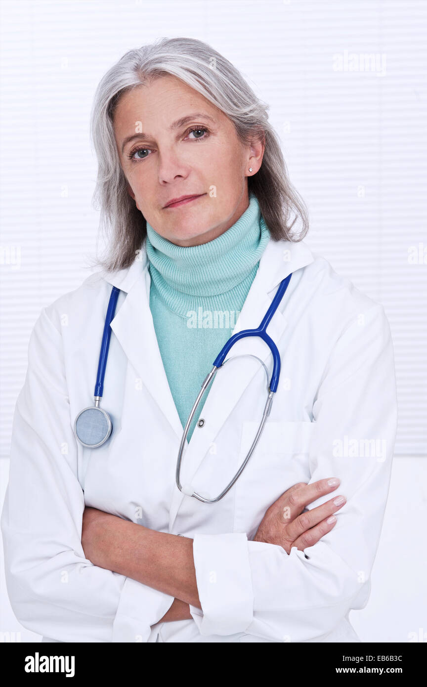 Old portraits of doctors hi-res stock photography and images - Alamy