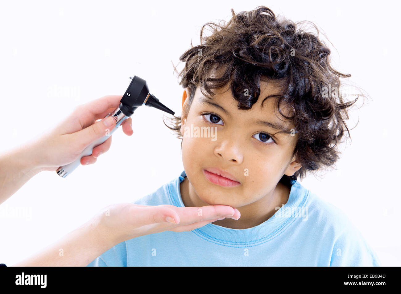 Otoscopic examination child hi-res stock photography and images - Alamy