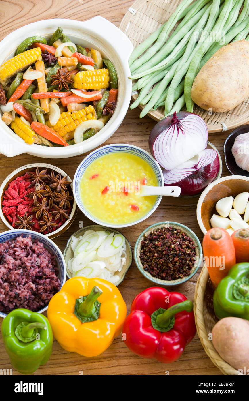 Assorted vegetables and cooked vegetable dish Stock Photo - Alamy