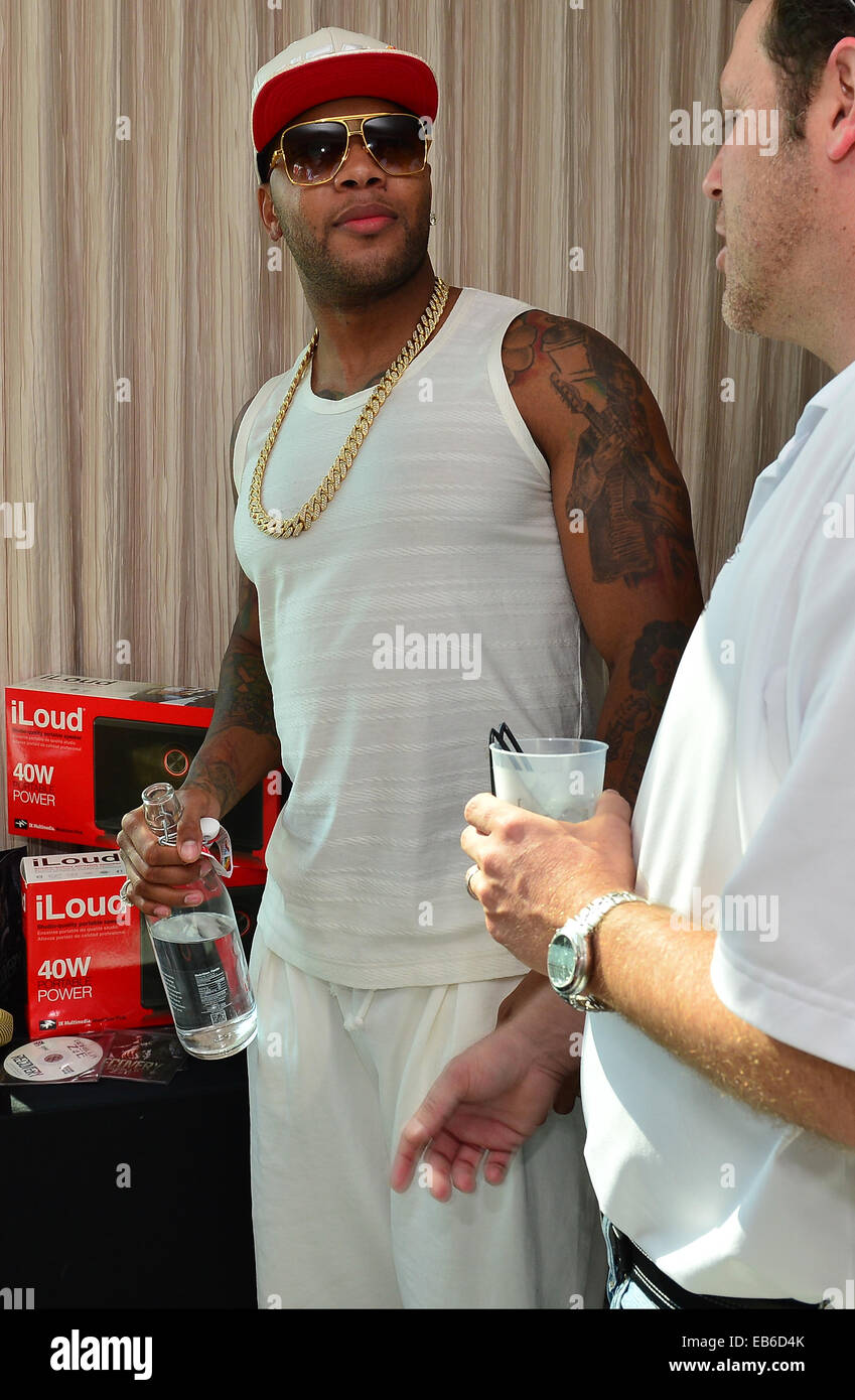 Flo Rida attends a private party at Miami Beach Featuring: Flo Rida ...