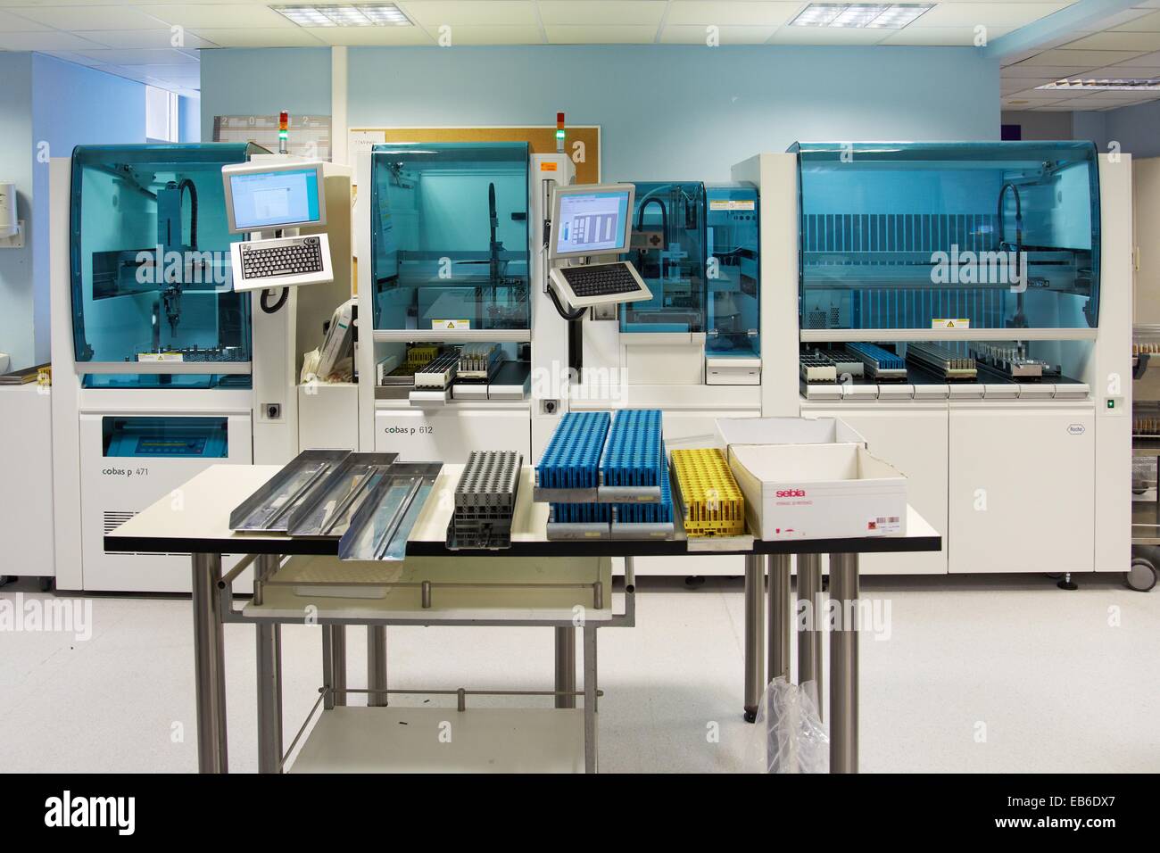 Hospital automation hi-res stock photography and images - Alamy