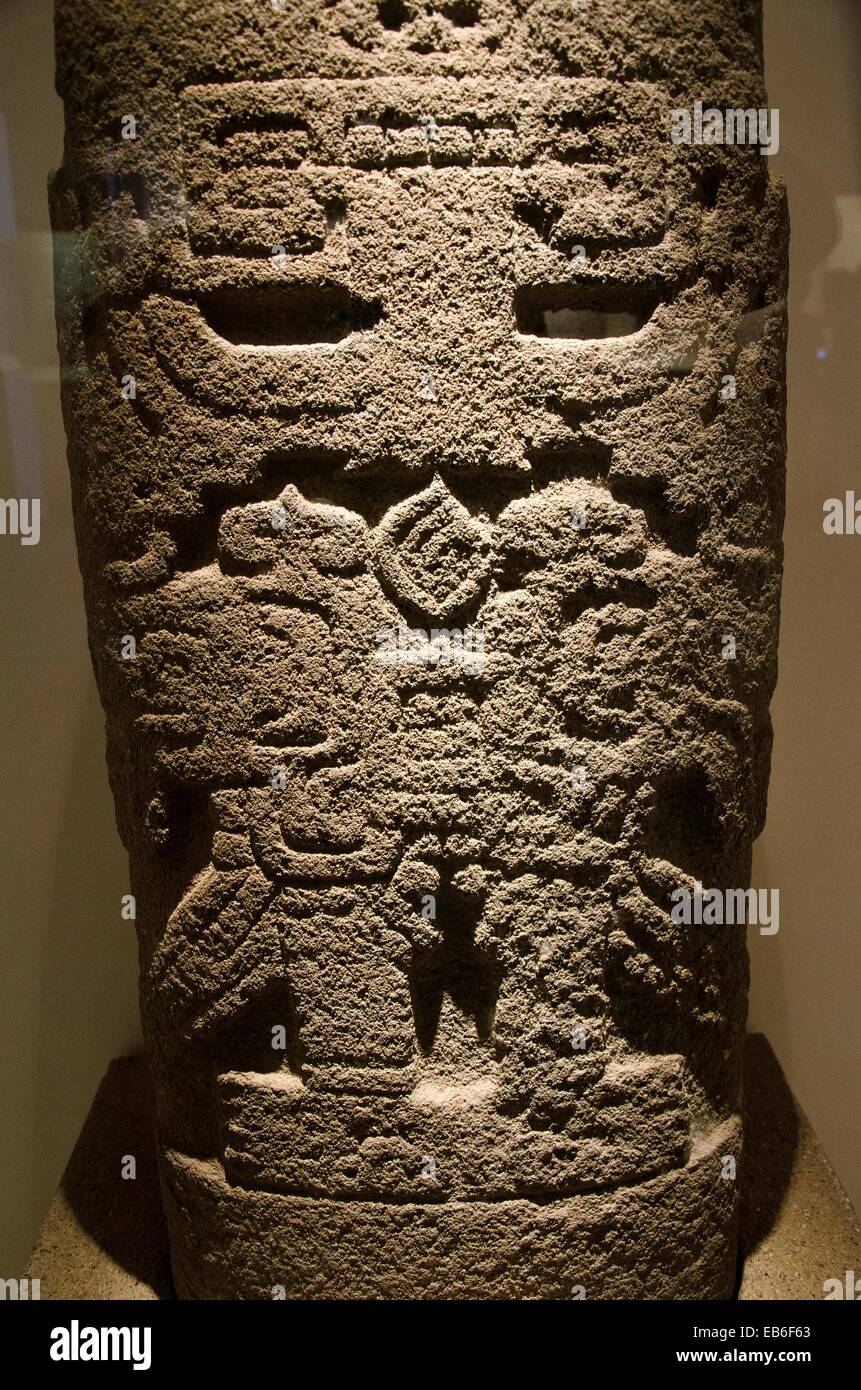 Chavin art hi-res stock photography and images - Alamy