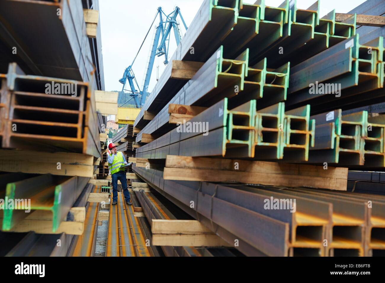 Stacked Girder Steel Beam High Resolution Stock Photography and Images - Alamy