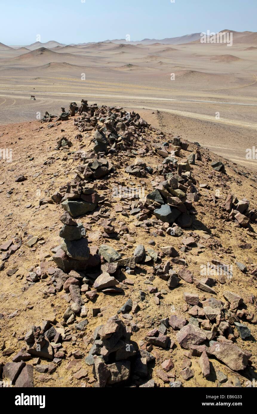 Paracas National Reserve. Peru. Desert coast Stock Photo - Alamy