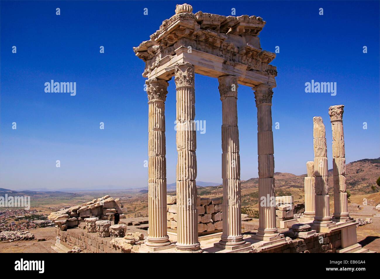 Pergamon ancient greek city hi-res stock photography and images - Alamy
