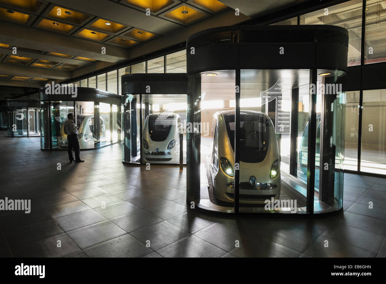 Masdar city personal rapid transit hi-res stock photography and images ...