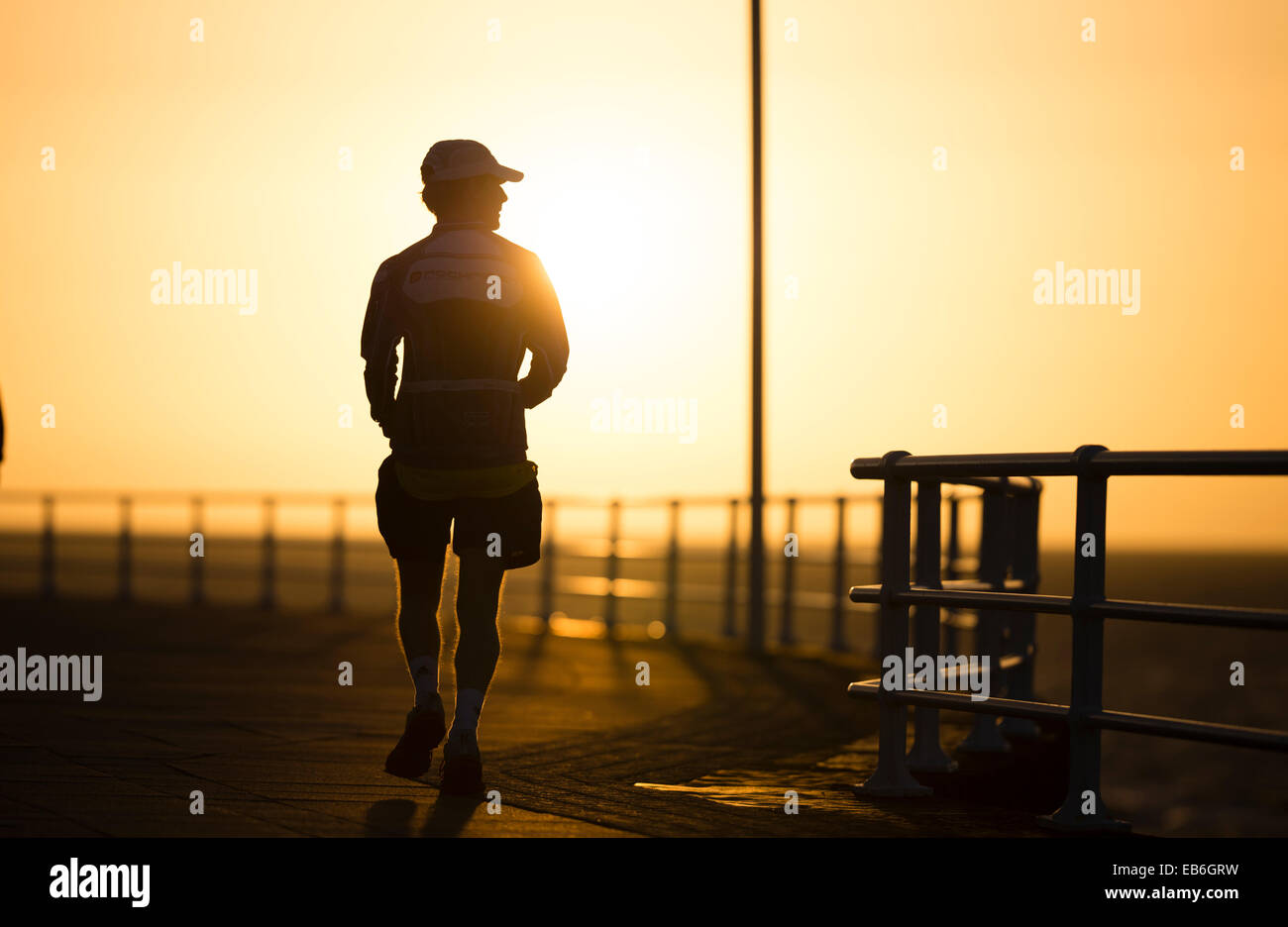 September sunset uk hi-res stock photography and images - Alamy