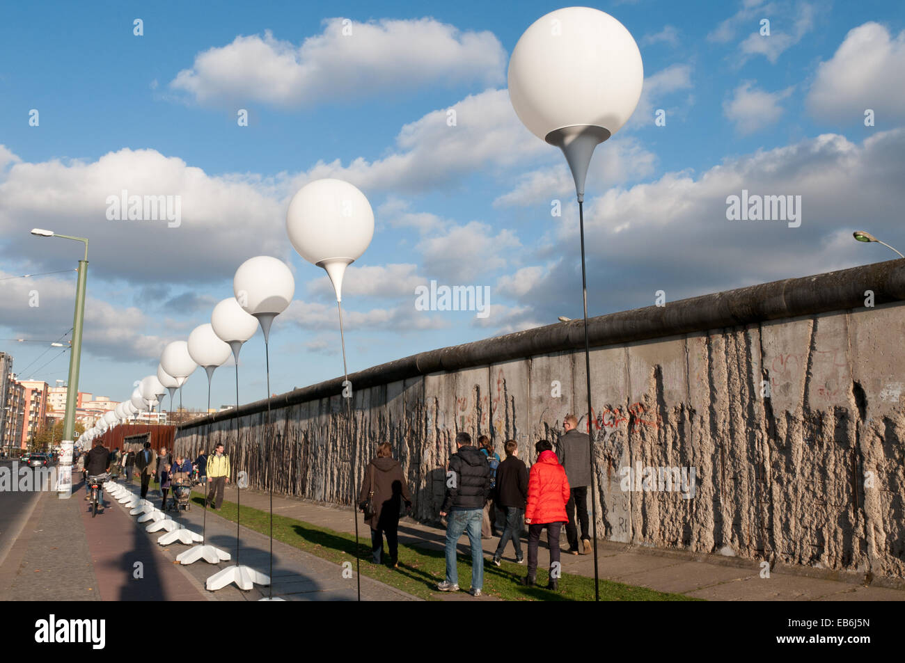 Balloons marking line of Berlin Wall for the 25th anniversary of the ...