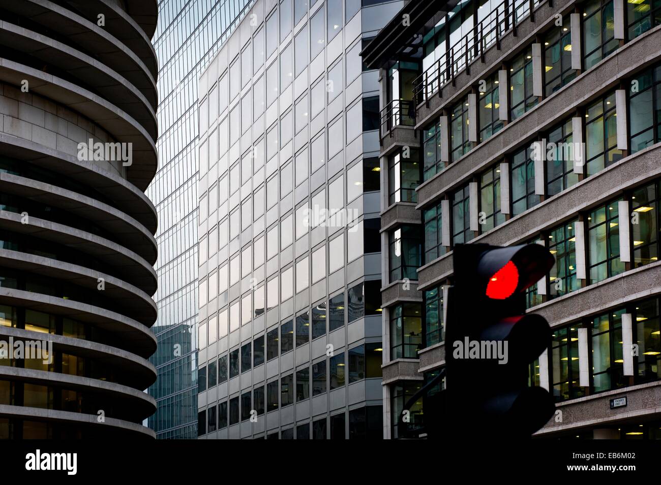 Red, buildings, london hi-res stock photography and images - Alamy