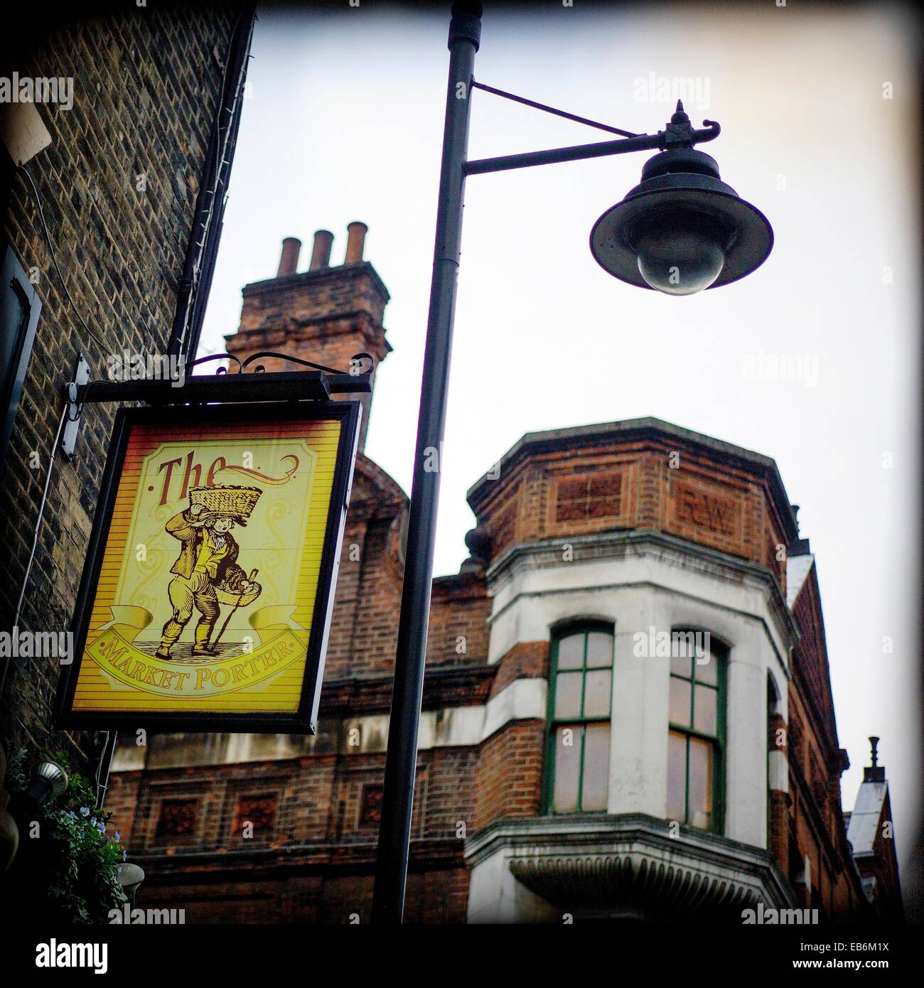 Market porter hi-res stock photography and images - Alamy